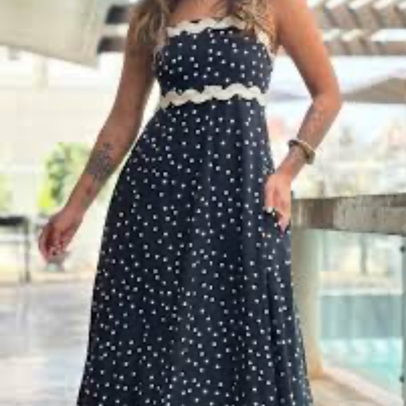 Dresses | Sim And Sam Drew Black And White Polka Dot Dress M | Poshmark
